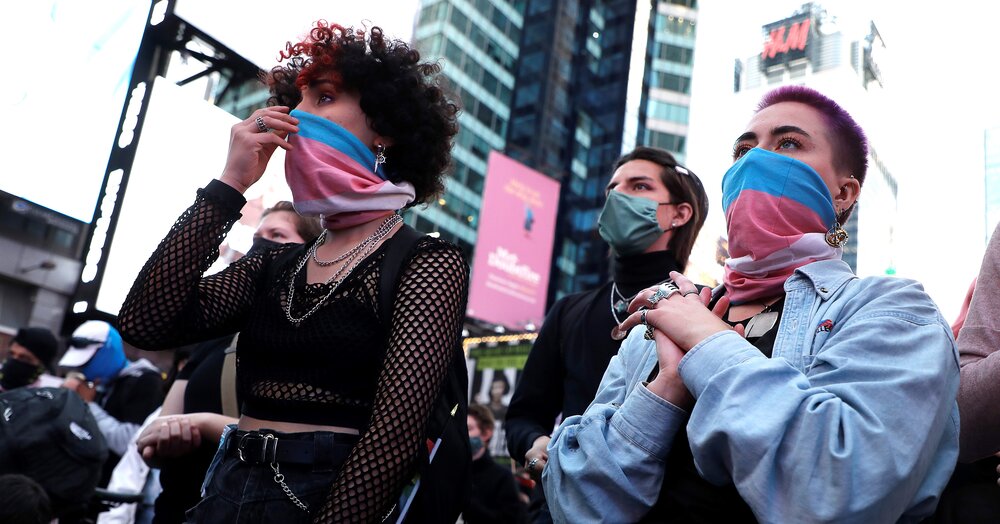 How Journalists Can Improve Their Coverage of the Trans Community