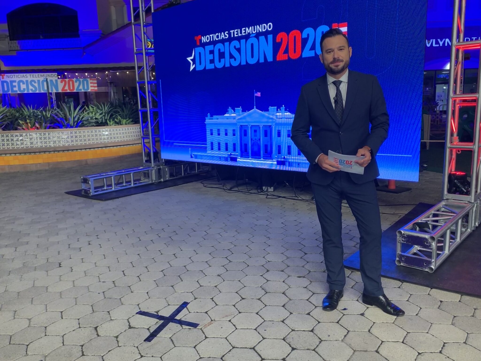 A Bilingual Reporter's Pivot from Spanish to English News