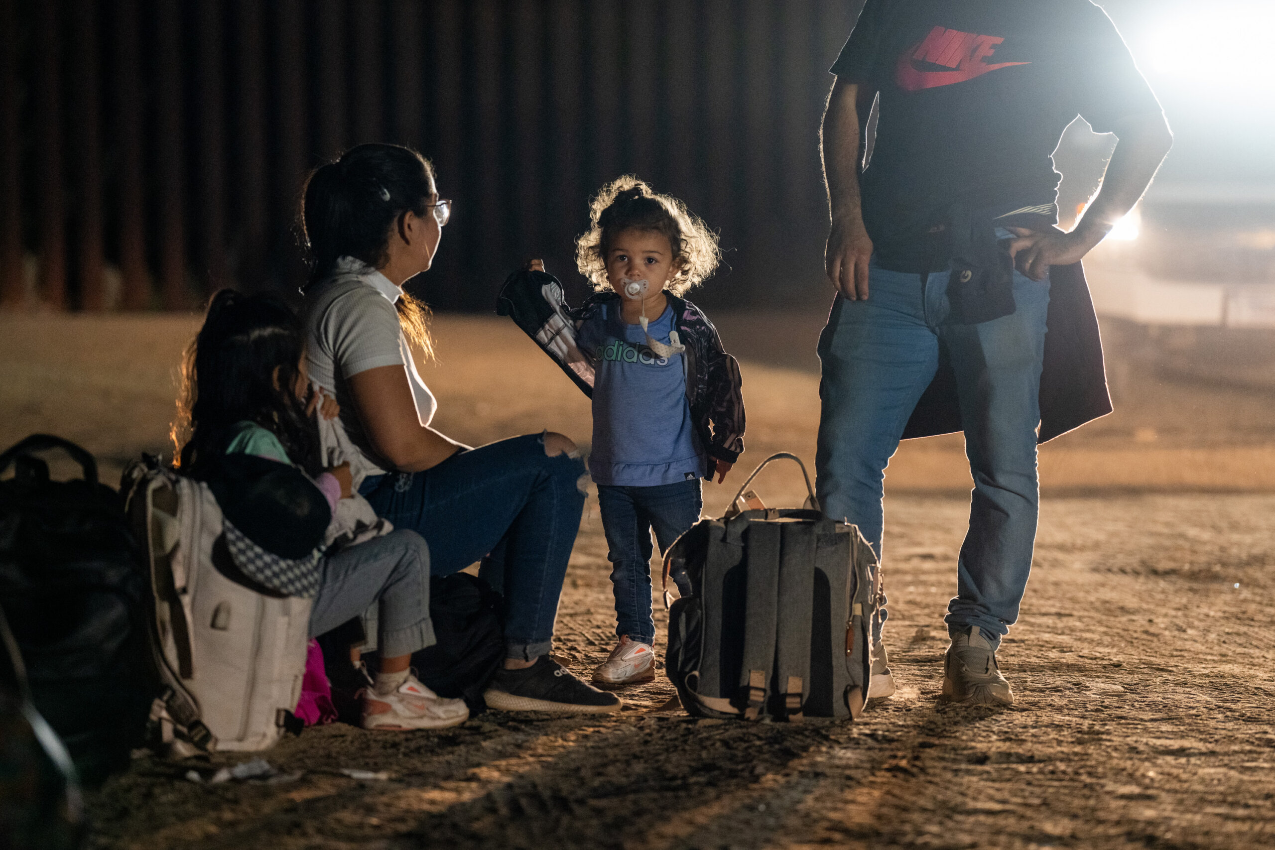 How an Immigration Journalist Interviews Migrants