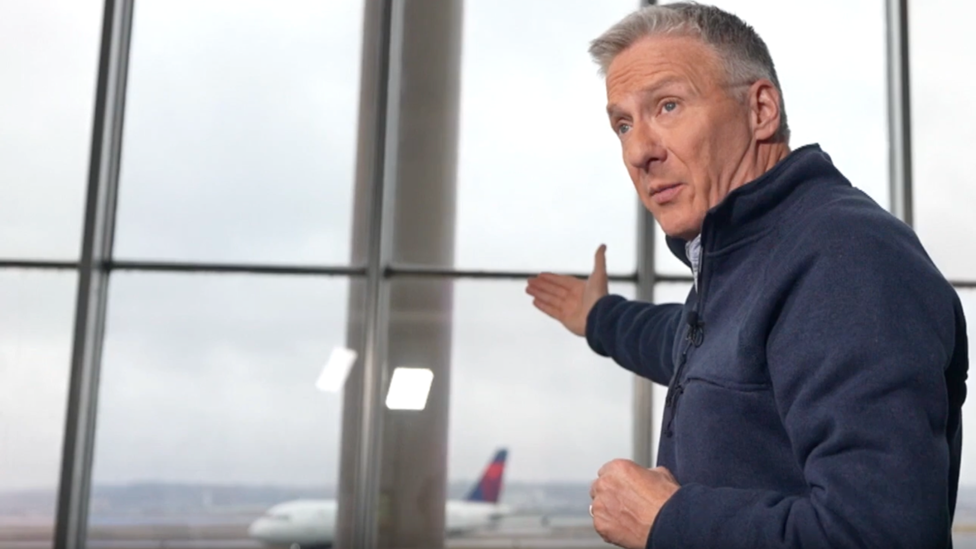 Tom Costello on Covering the D.C. Plane Crash